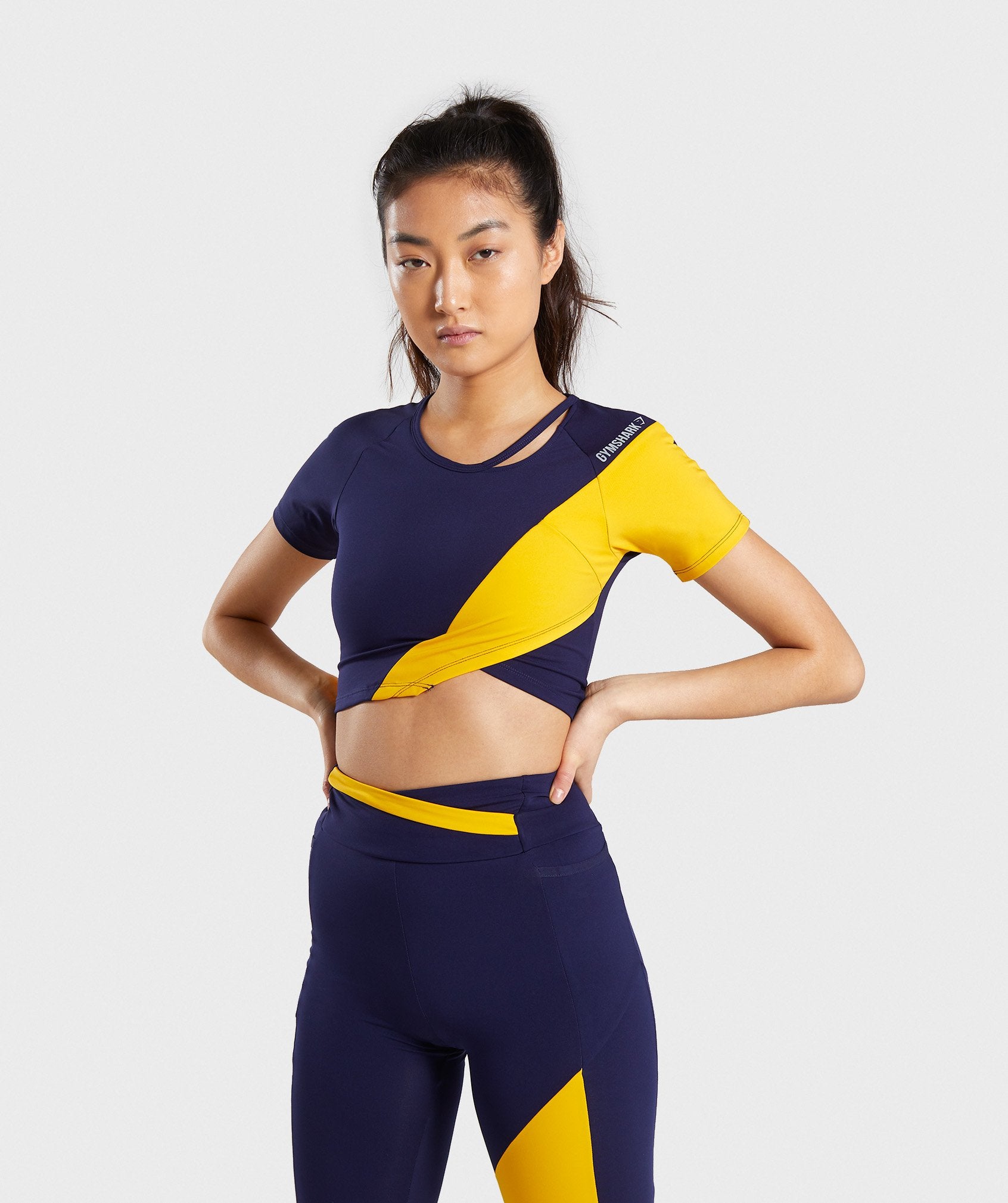 Gymshark Asymmetric Crop Top Evening Navy Bluecitrus Yellow Gymshark