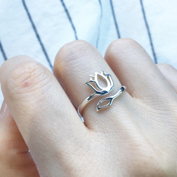 Lotus Sterling Silver Ring Imsmistyle