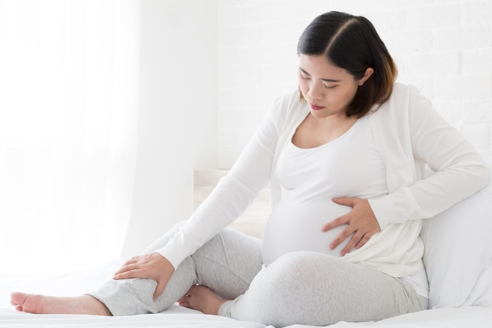 How To Relieve Leg Cramps During Pregnancy