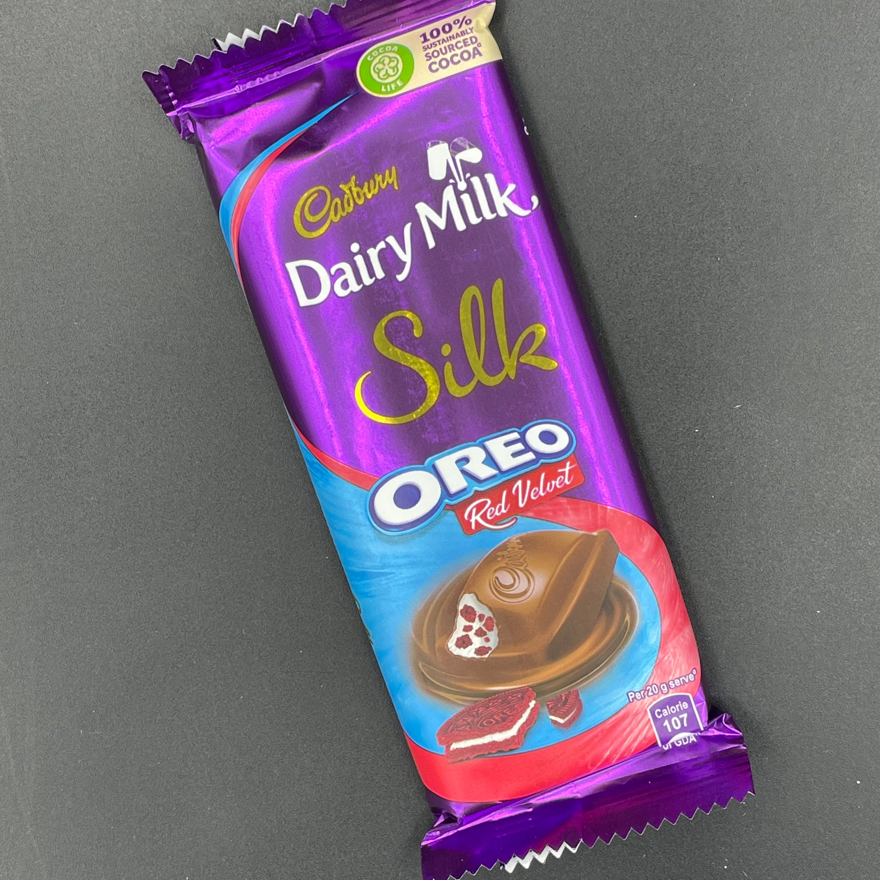 Cadbury Dairy Milk Silk Oreo Red Velvet Chocolate Bar 60g India