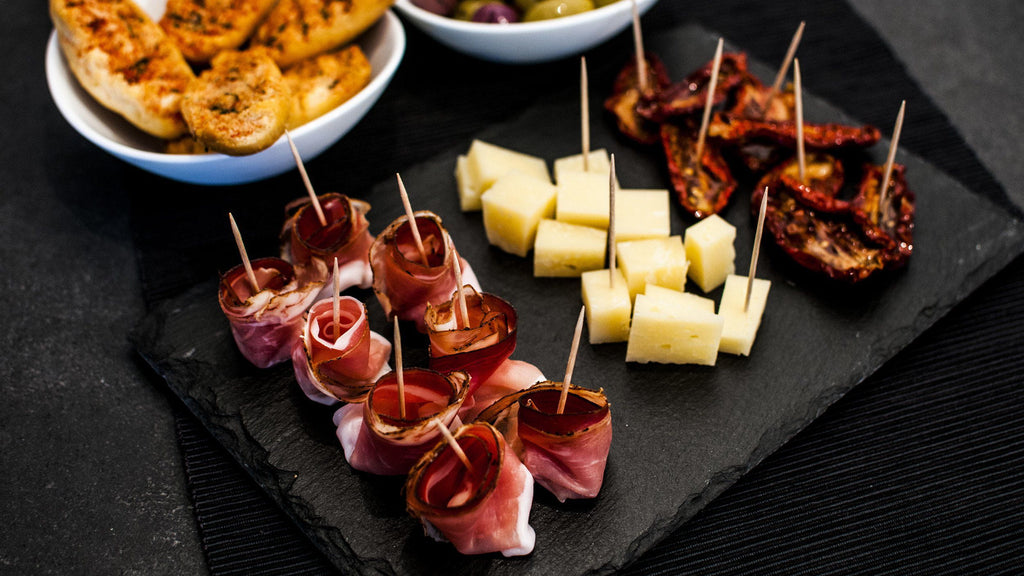 The Best Finger Foods For Your Cocktail Party Advanced Mixology