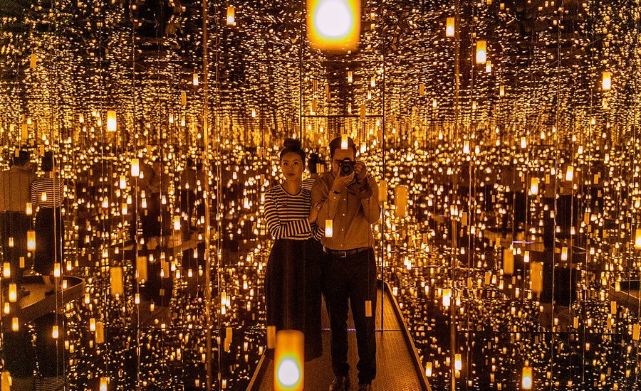 A Look Inside Yayoi Kusamas Five Infinity Rooms At The Seattle Art