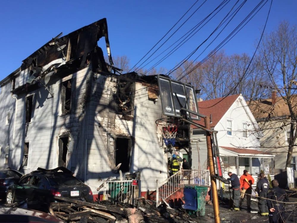 Officials Investigate After Lynn Fire Kills 4 Wbur News