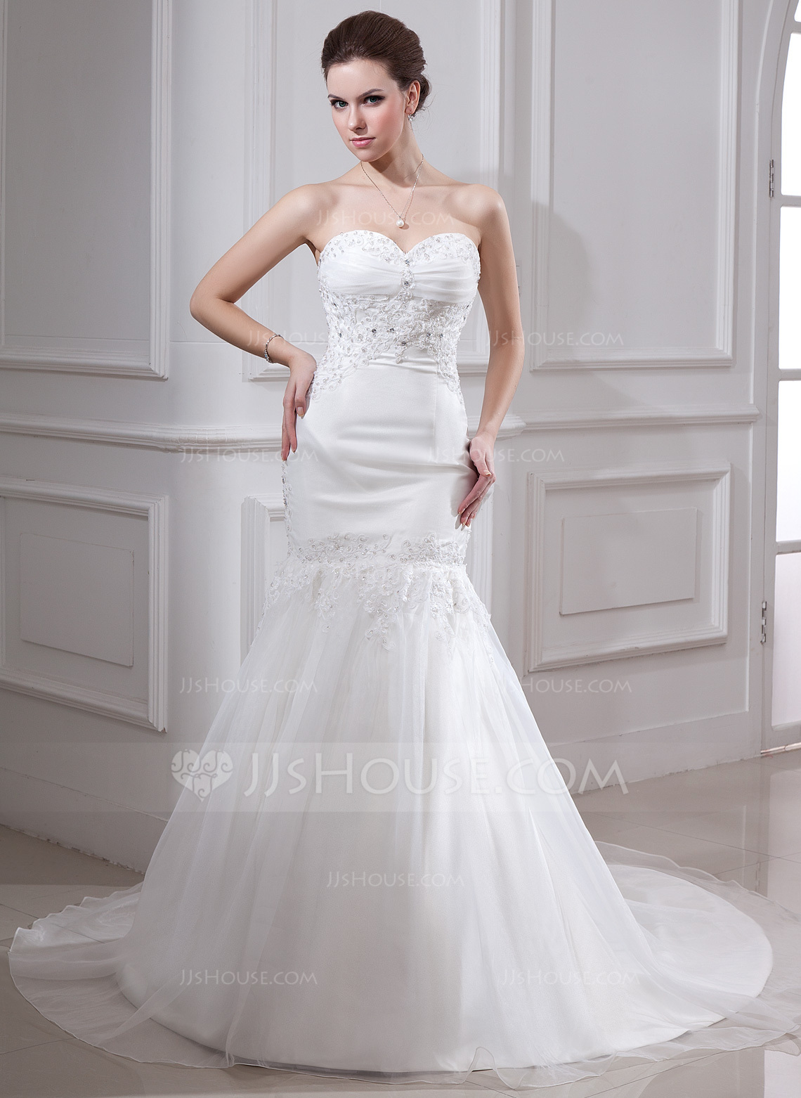 Trumpetmermaid Sweetheart Chapel Train Satin Organza Wedding Dress