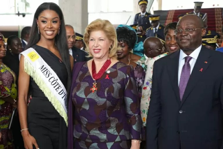 Côte Divoire Mylène Djihony Miss Ci 2023 Aux Côtés De Dominique