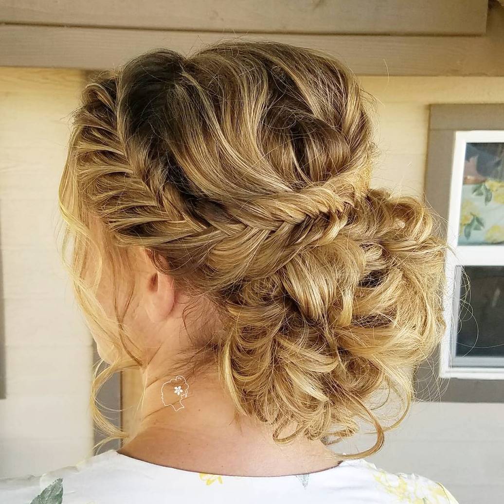 40 Irresistible Hairstyles For Brides And Bridesmaids