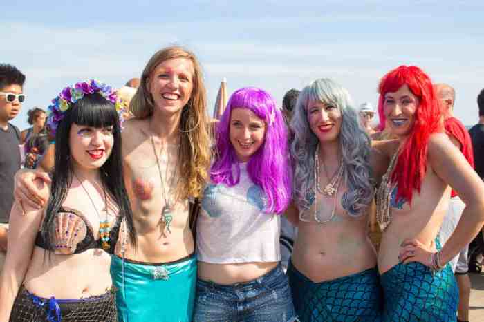 The 2014 Mermaid Parade On Coney Island In New York Nsfw Travelfreak