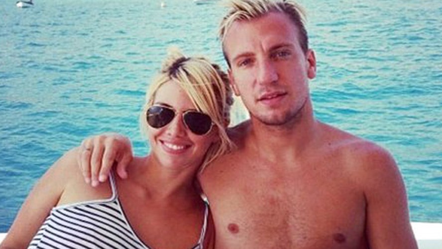 Wanda Nara Y Maxi López Pasearon Juntos Con Sus Hijos