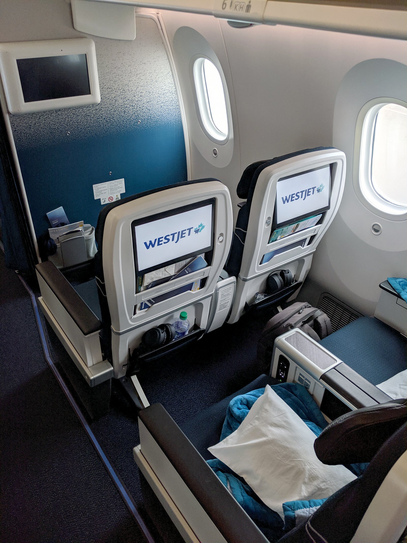 Review Westjet Premium Economy On The 787 The Points Guy