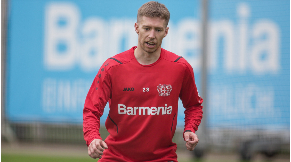 Werder Bremen Leiht Mitchell Weiser Von Bayer Leverkusen Aus