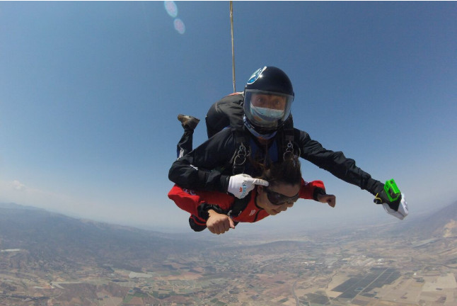 Salto En Paracaídas En Requena ¡saca Tu Lado Aventurero