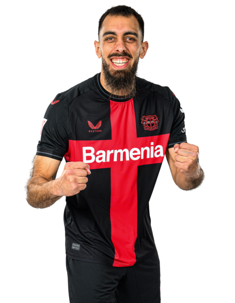 Borja Iglesias Delantero Bayer 04