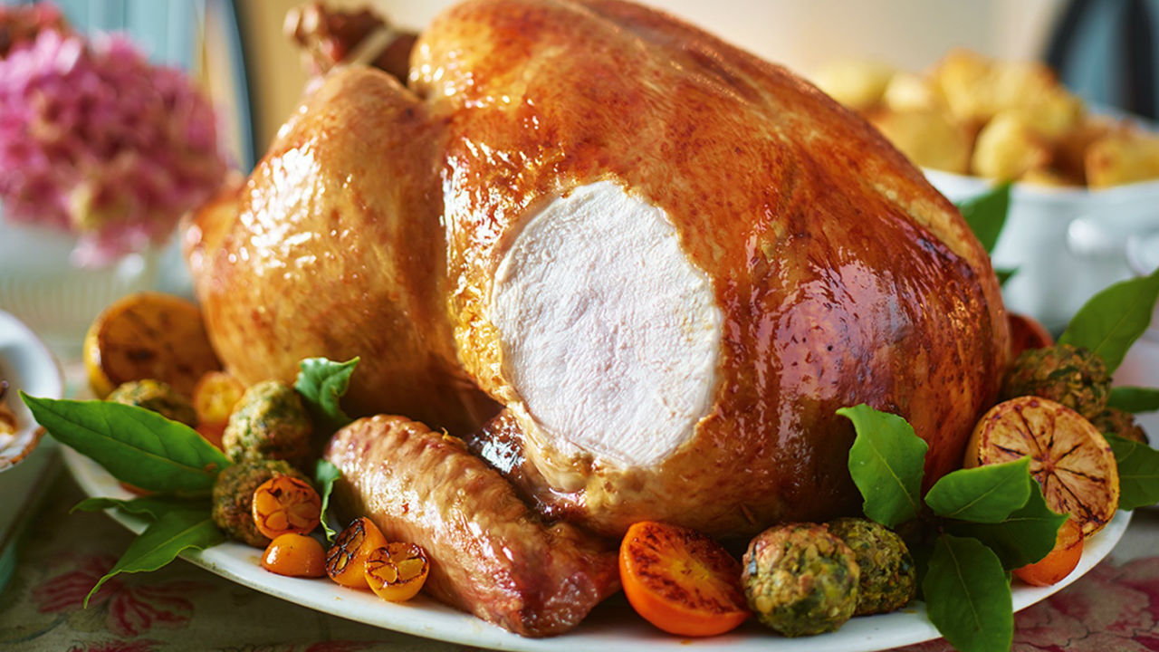 Perfectly Roasted Old Fashioned Turkey With Herb Stuffing Ireland Am