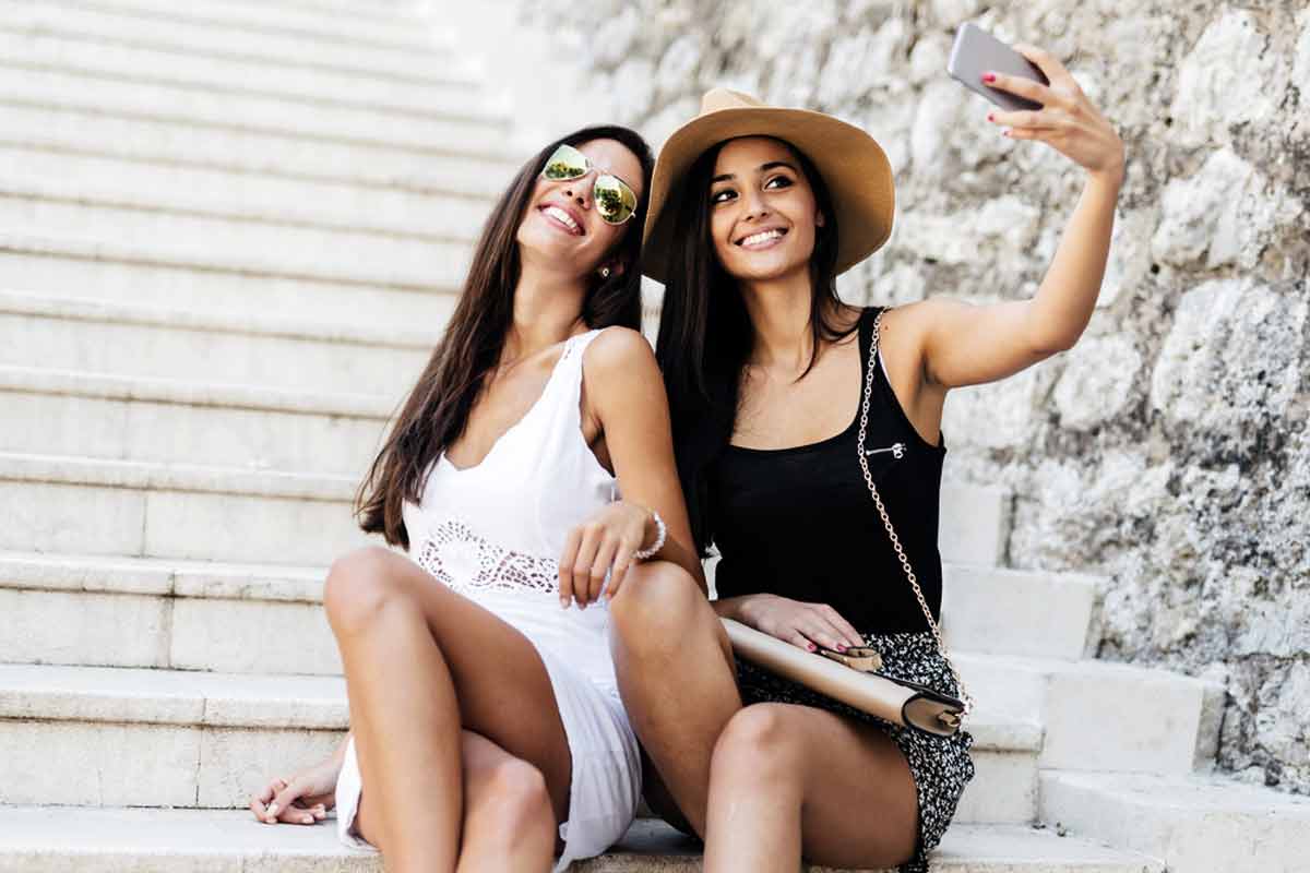 Das Perfekte Selfie In 6 Schritten Mypostcard Blog