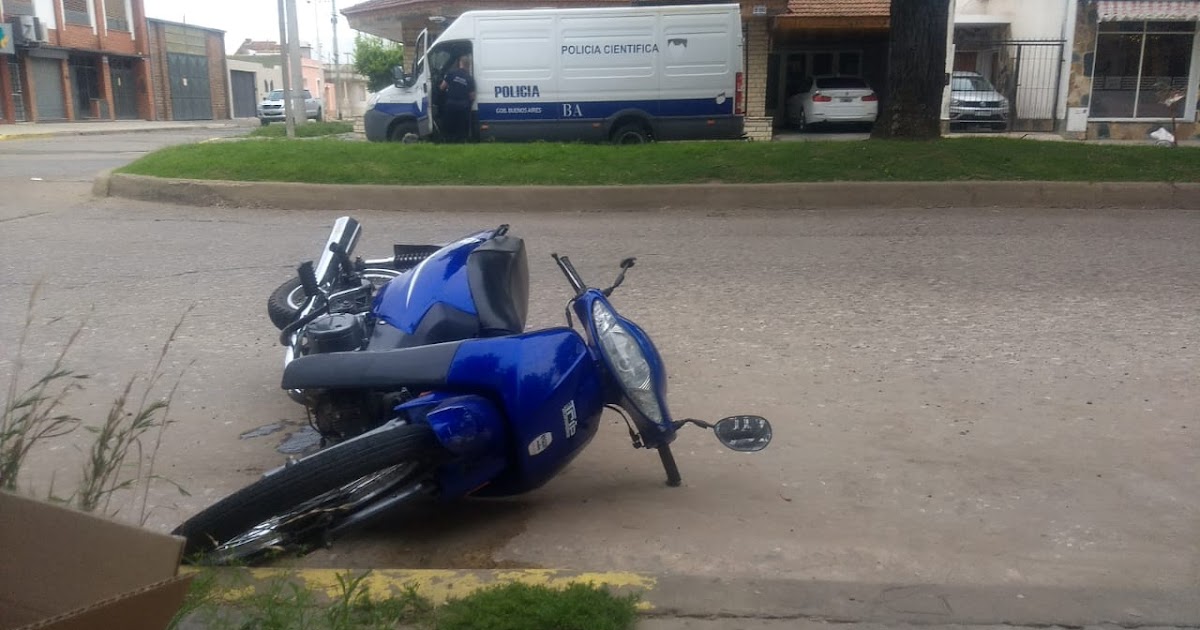 Un Hombre Murió Al Chocar En Moto Con Una Camioneta Cuyo Conductor Se