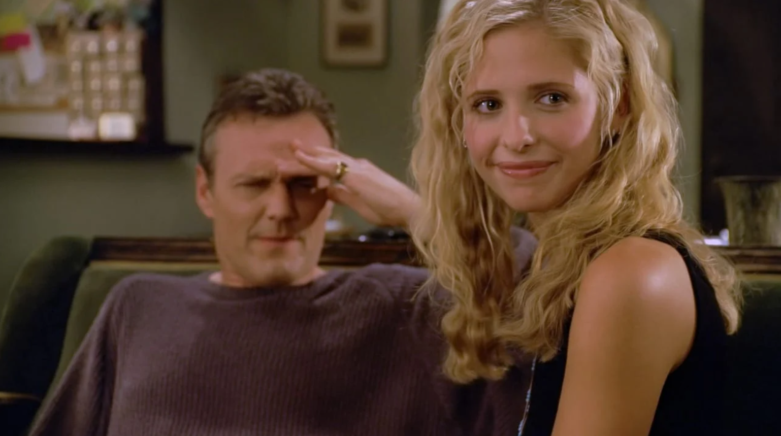 Doux Reviews Buffy The Vampire Slayer Something Blue