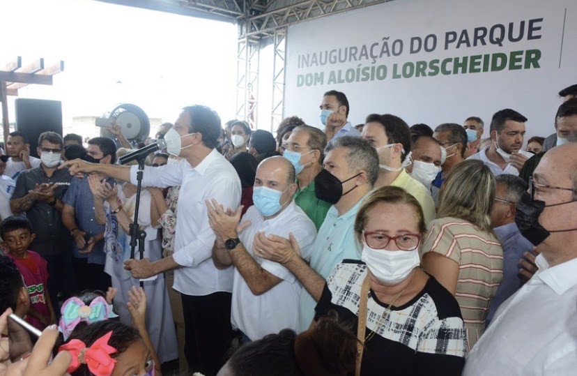 Roberto Moreira Roberto Cláudio Ovacionado No Parque Aloísio Lorscheider