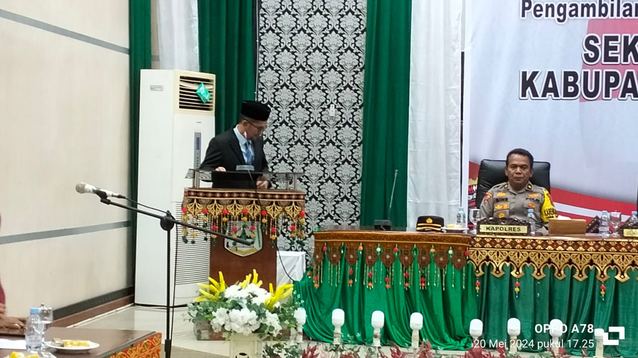 Yusrizal Resmi Dilantik Sebagai Sekda Definitif Kabupaten Aceh Tenggara