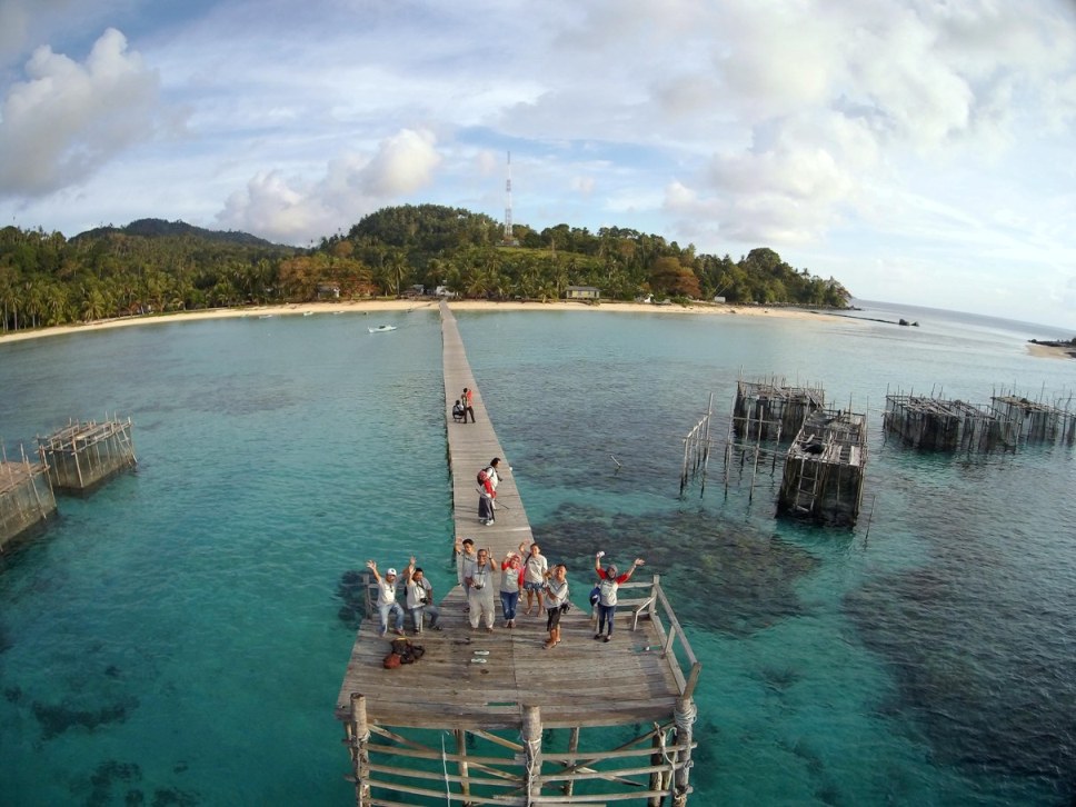 Pesona Pantai Kusik Di Pulau Jemaja Anambas Kisah Ulasan Dan