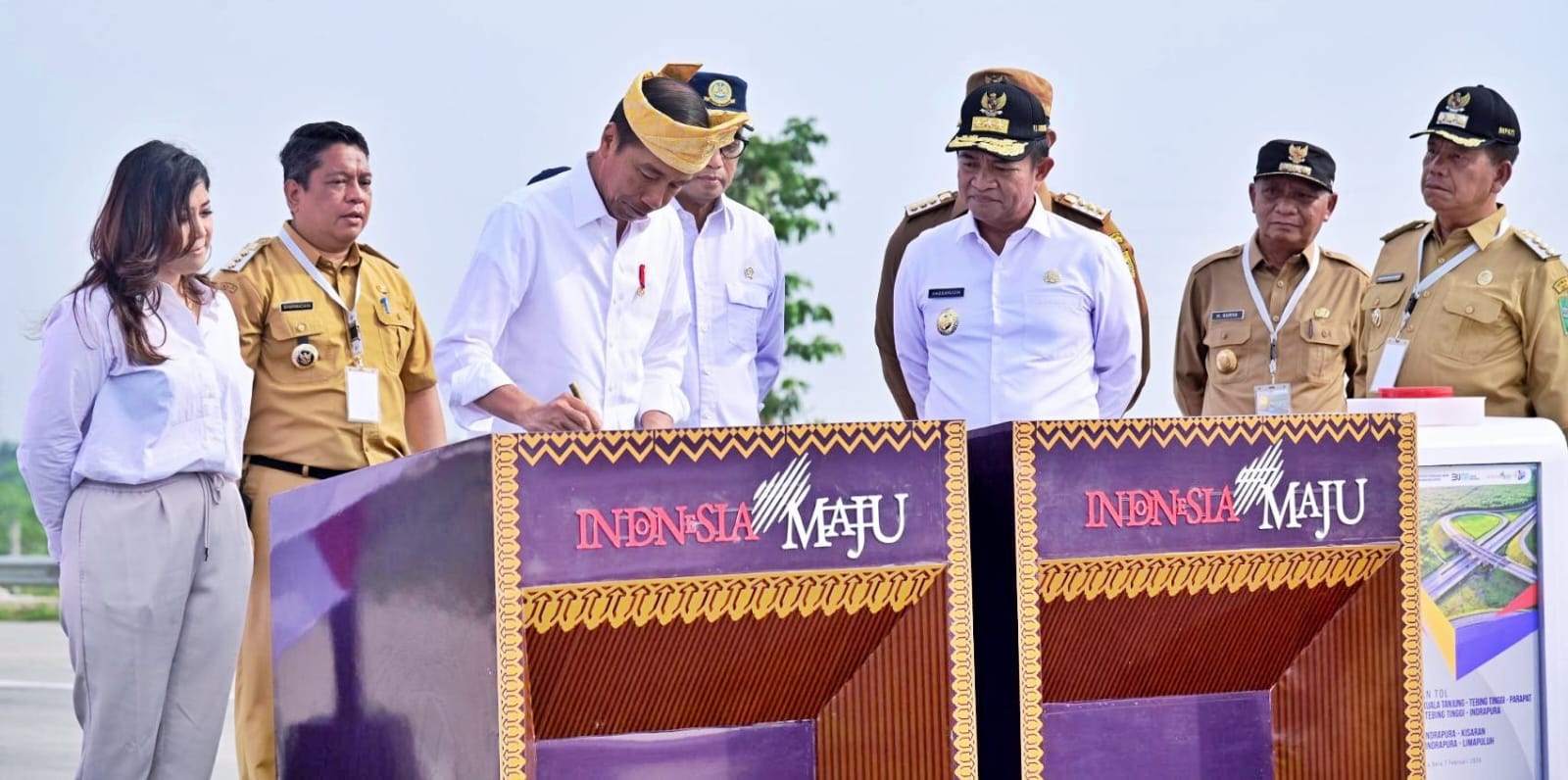 Presiden Jokowi Resmikan Jalan Tol Seksi Tebing Tinggi Parapat