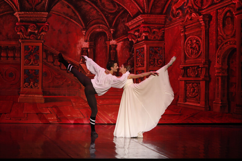 Da Romeo E Giulietta A Giselle Fino Allo Show Del Carcano A Milano Una