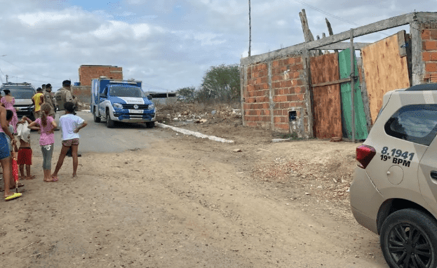 Bahia Seis Ciganos Da Mesma Família São Mortos Em Jequié Boquira Em