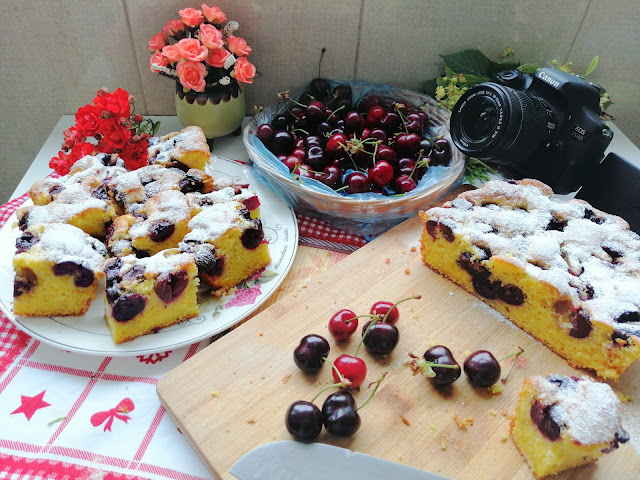 Bakina Kuhinja Voćni Kolač Sa Grizom Mirisan Mekan Kao Pena Bakina