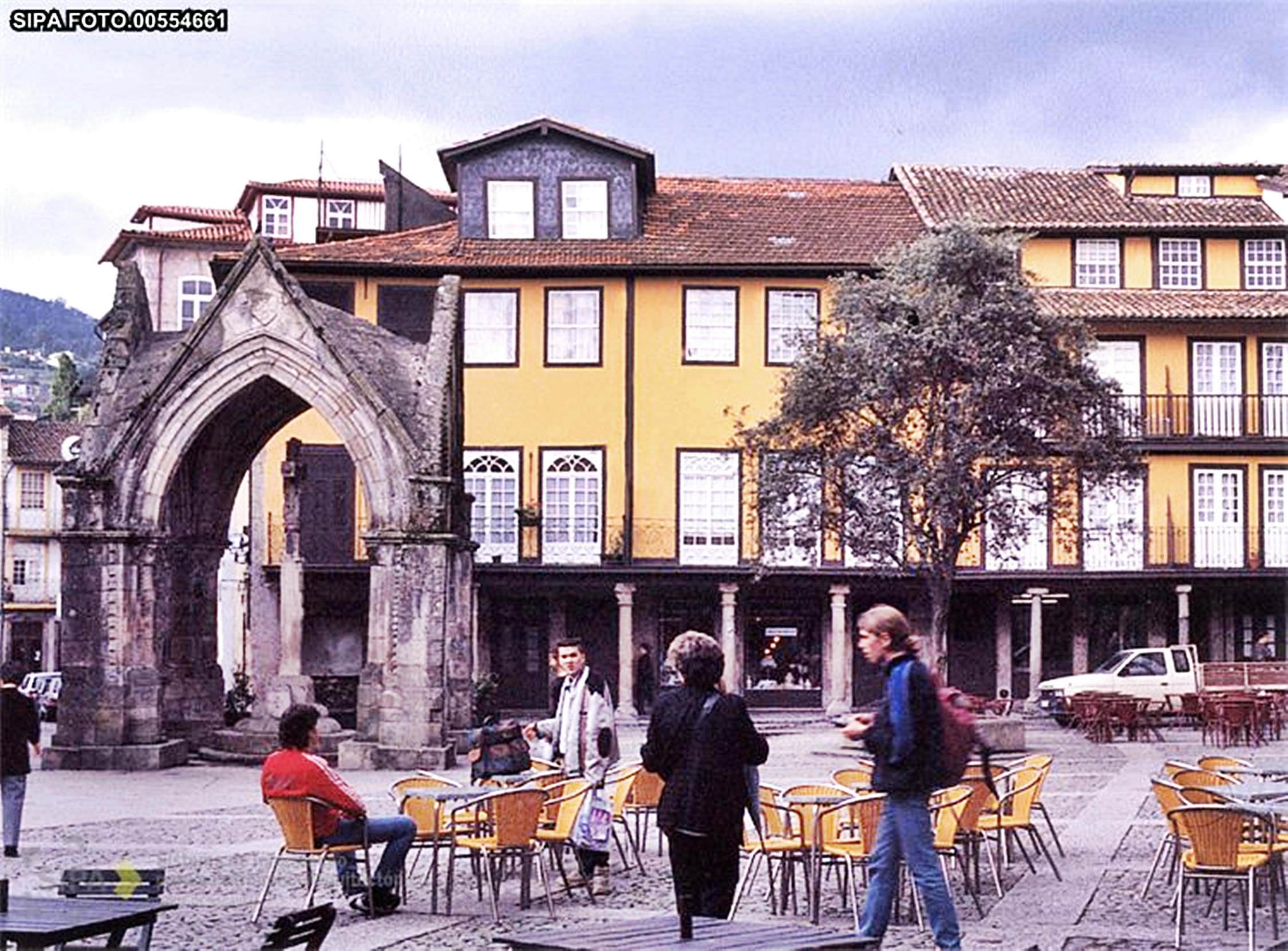 Largo Da Oliveira Fototeca De Guimarães