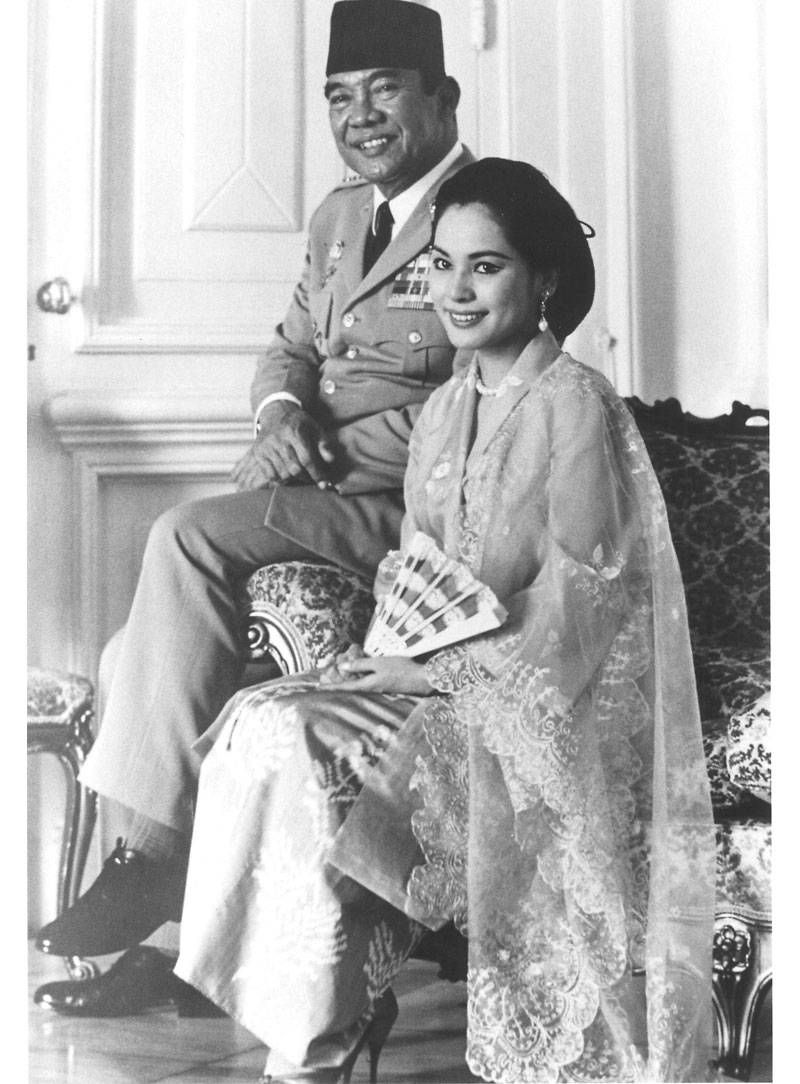 Ratna Sari Dewi Sukarno