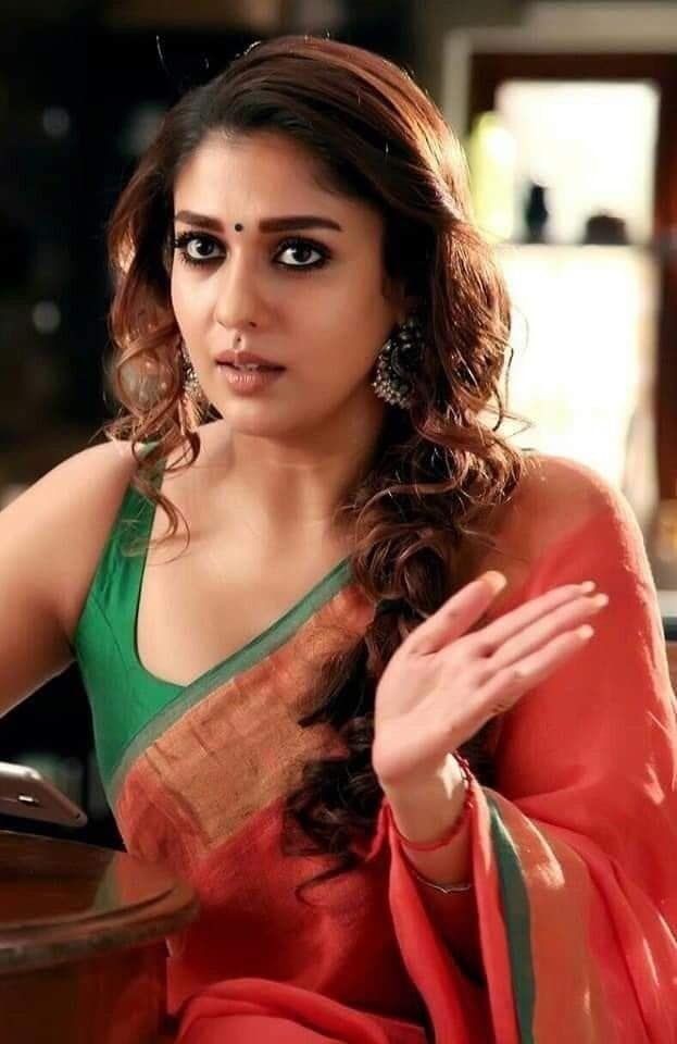 Tamil Actress Lady Superstar Fame Nayanthara Cute Saree Stills Pics