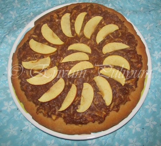 Erivum Puliyum My First Pizza Apple Pizza Whole Wheat Flour Base