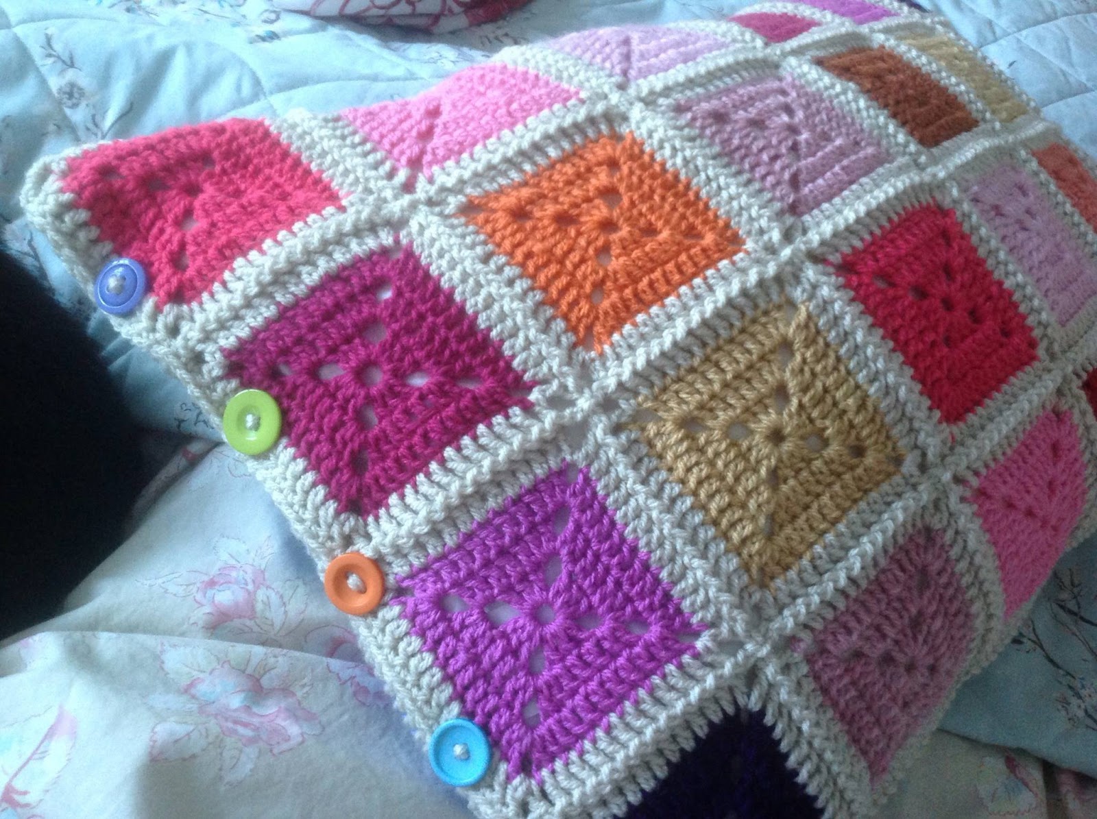 The 8th Gem Solid Granny Square Pillow And Cushion Free Pattern