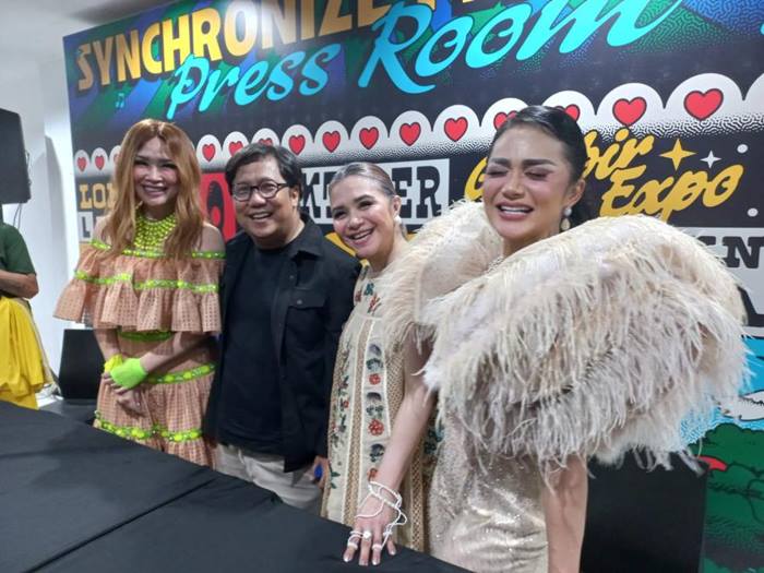 Setelah 15 Tahun Vakum 3 Diva Dan Erwin Gutawa Kembali Tampil Satu