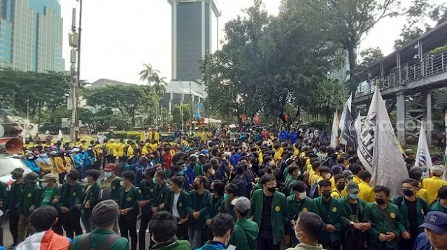 Peringati Sumpah Pemuda Ribuan Mahasiswa Akan Demo Di Istana