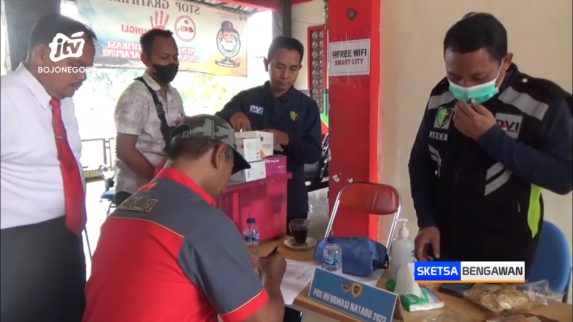 Puluhan Sopir Bus Di Terminal Kertonegoro Ngawi Jalani Tes Urine