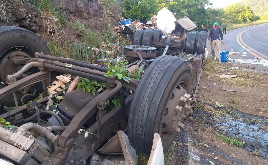 Aconteceu É NotÍcia ClaudÉrio Augusto Motorista Morre Após Capotar