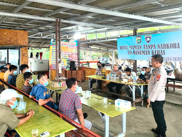 Warga Pulau Pari Kep Seribu Selatan Dapat Penyuluhan Narkoba Dan Miras