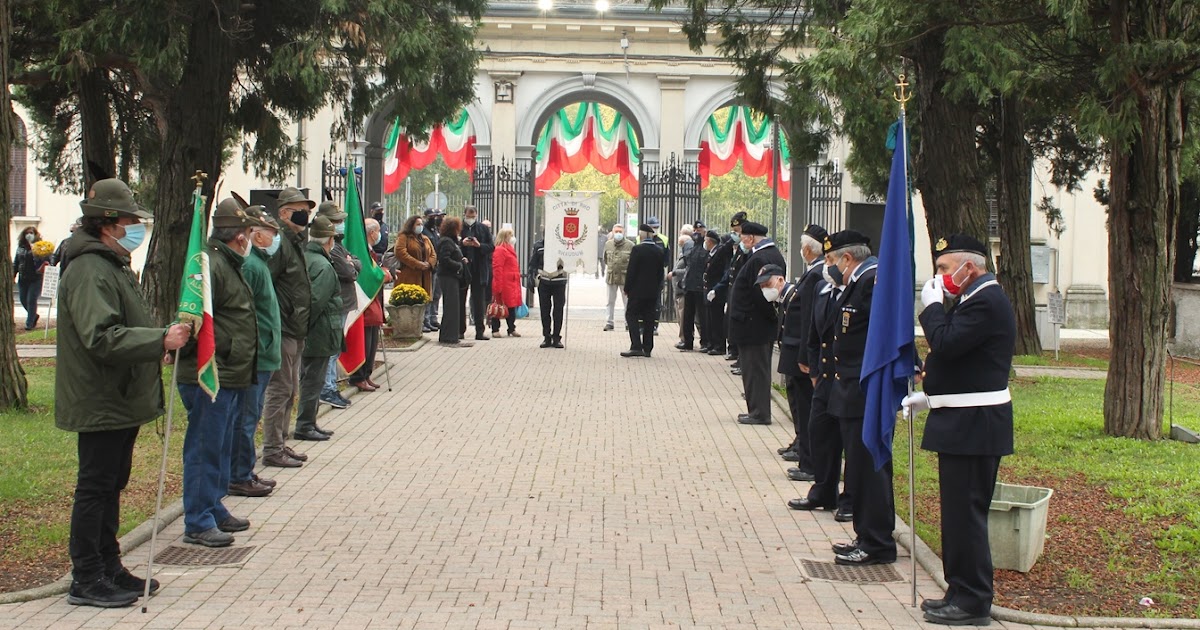 Rho Cimiteri Da Oggi Sabato 28 In Vigore I Nuovi Orari