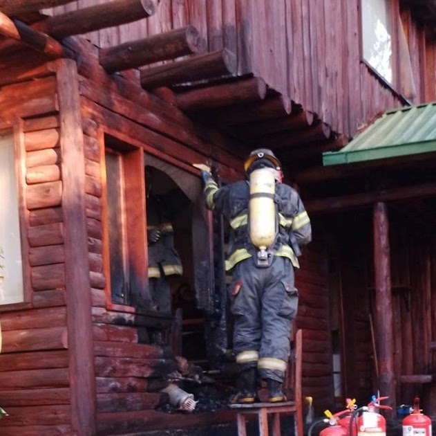 El Bolsón Principio De Incendio En Villa Turismo