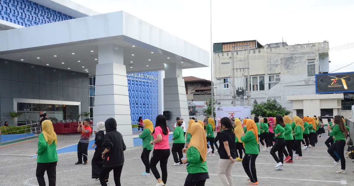 Jajaran Kanwil Kemenkumham Sulteng Lakukan Senam Bersama Peringati Hbi