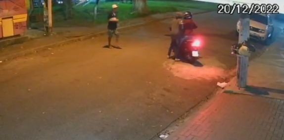 Dupla Rouba Moto De Mulher Em Jundiaí Vídeo A Voz Da Região