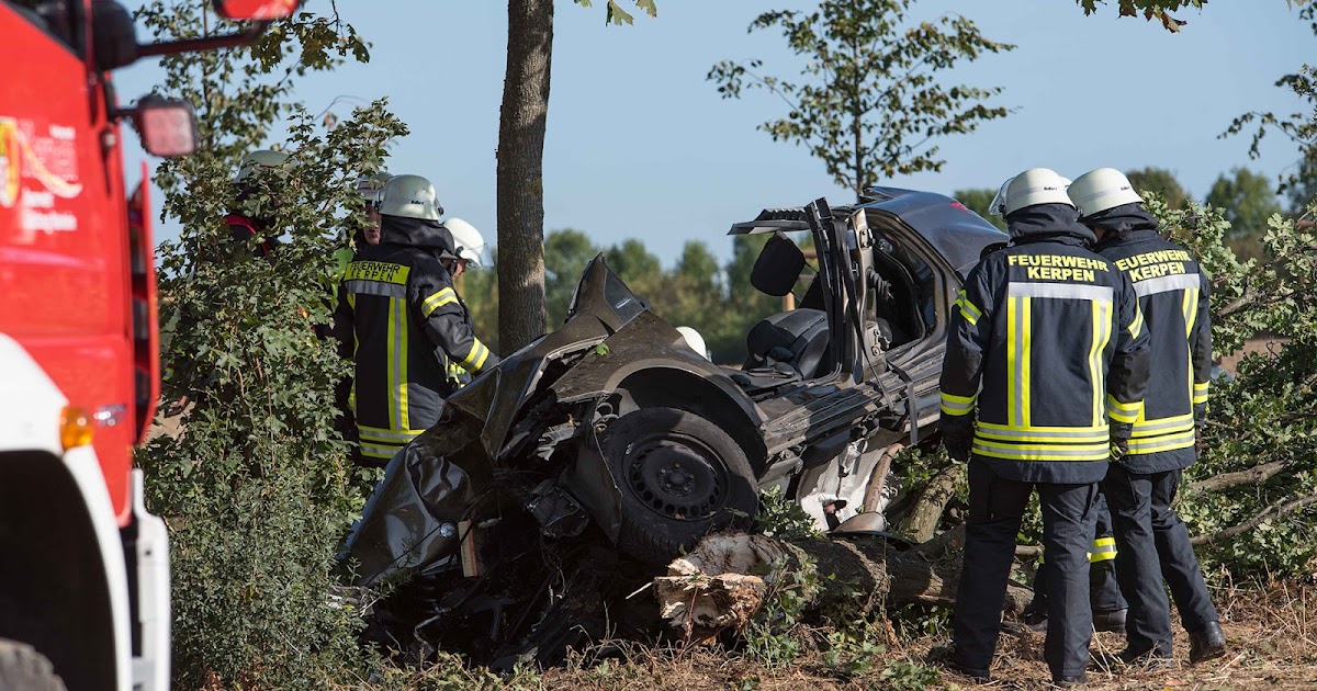 Nrw Aktuelltv Schwerer Verkehrsunfall Auf Der K4 Bei Kerpen Auto