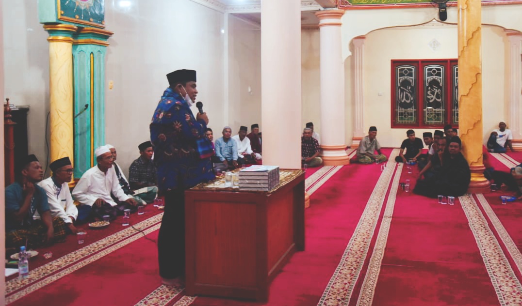 Bupati Suhatri Bur Silaturrahim Ke Masjid Raya Luhur Syekh Burhanuddin