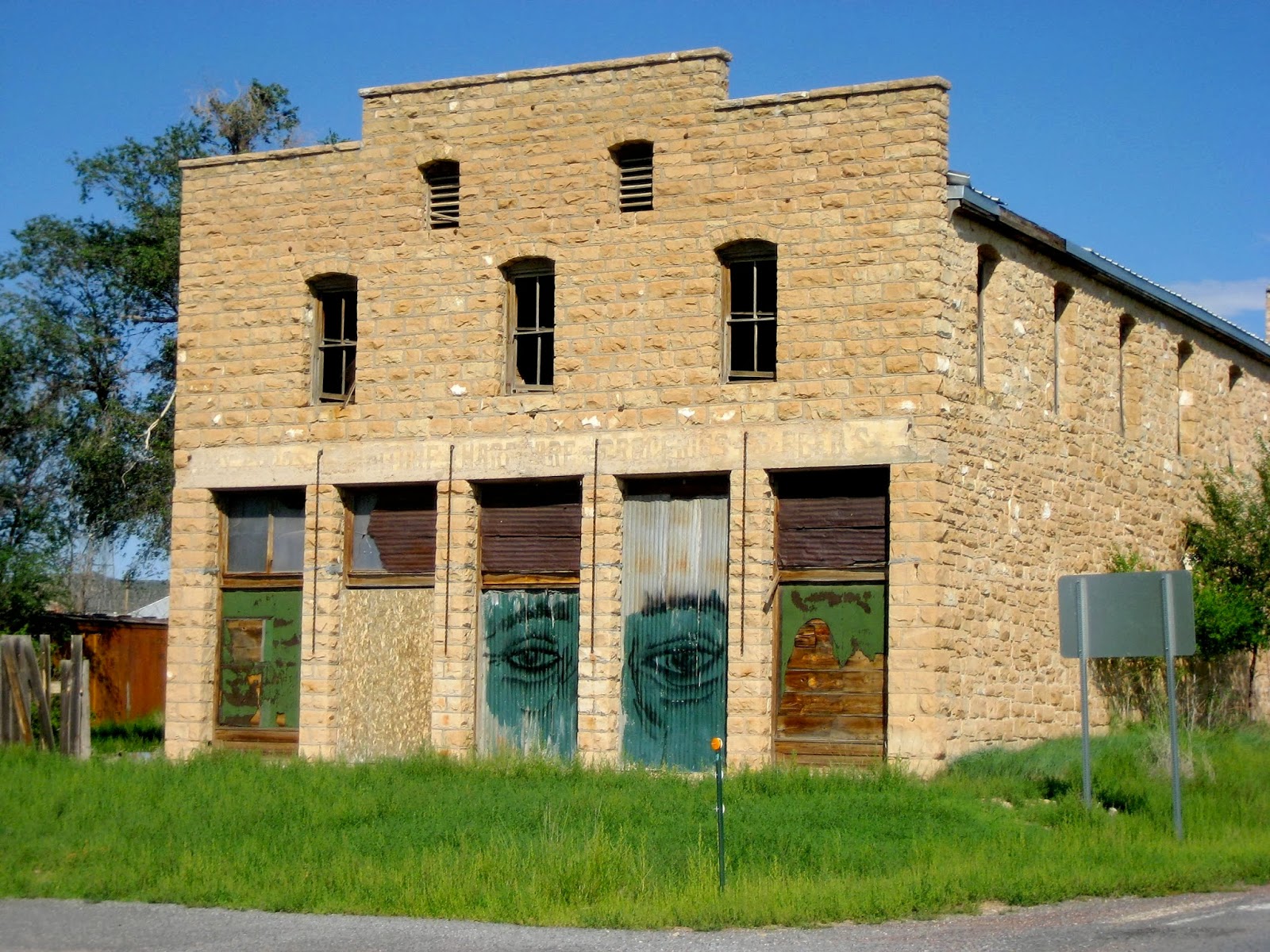 Living Rootless Highways 54 And 3 New Mexico Duran Green Eyes