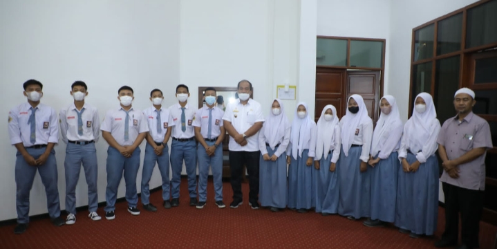 Kelas Xii Ipa Sma Negeri 3 Kisaran Audensi Dengan Wabup Asahan Msc