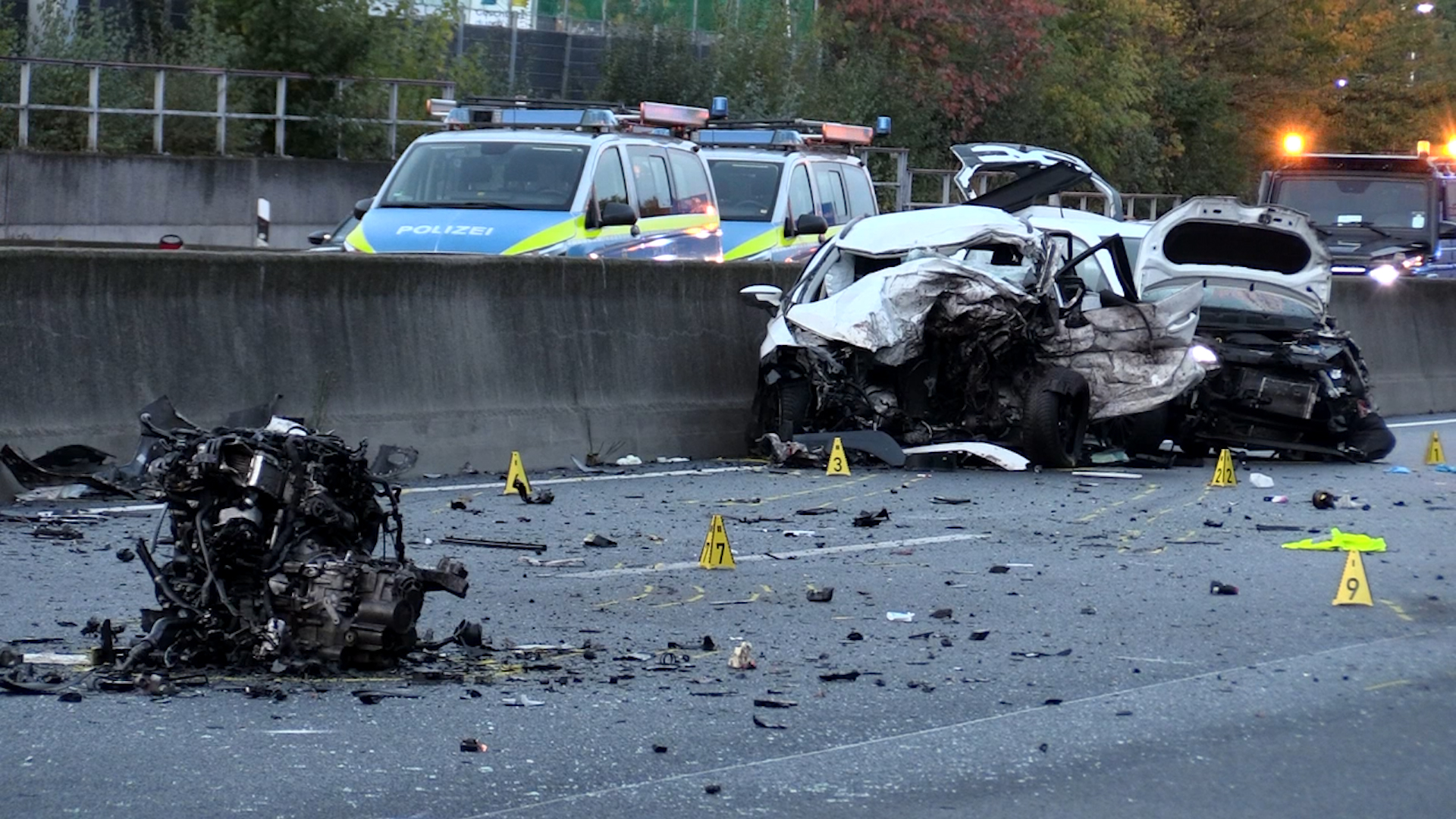 Nrw Aktuelltv A40 Bochum Tödlicher Unfall Mit Geisterfahrer Zwei