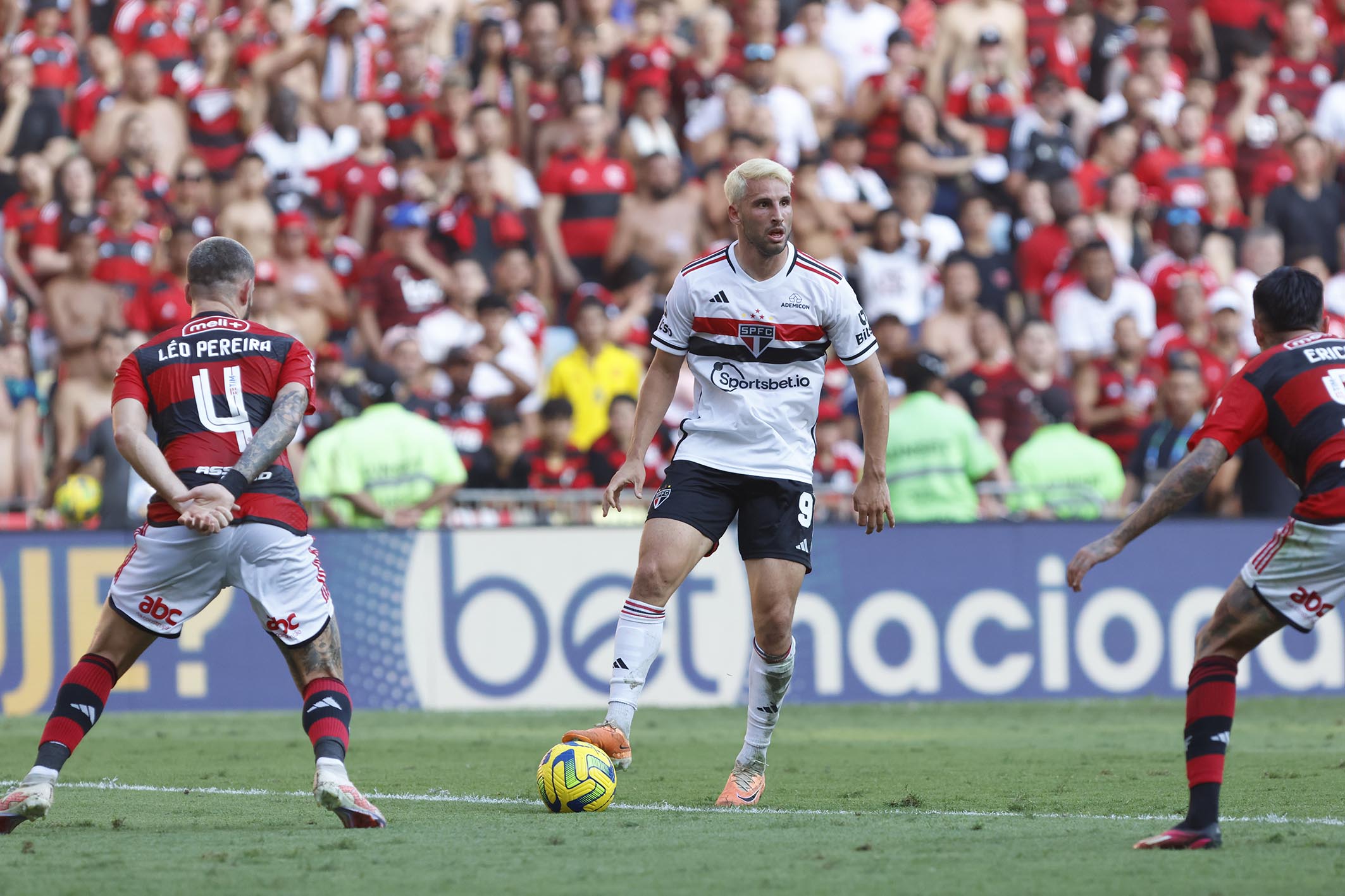 Ele De Novo Árbitro Pé Quente De Final Irá Apitar São Paulo X Flamengo