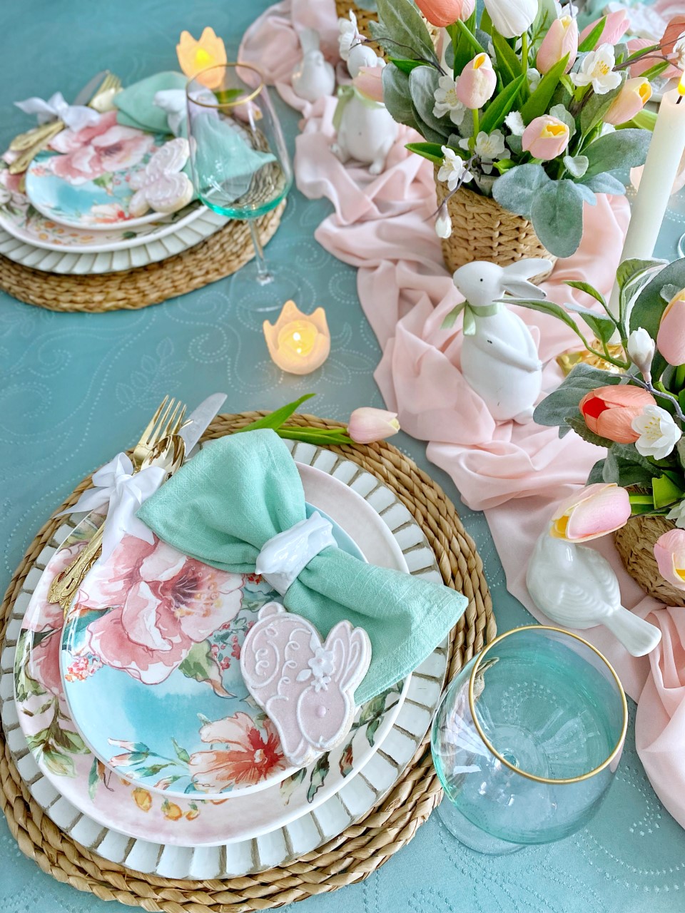 Dining Delight Easter Tablescape With Pretty Pastels