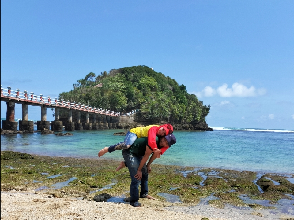 Pantai Jembatan Panjang Jadi Spec Idamanku