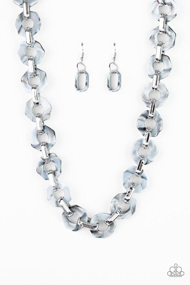 Paparazzi Necklace ~ Fashionista Fever Silver Paparazzi Jewelry